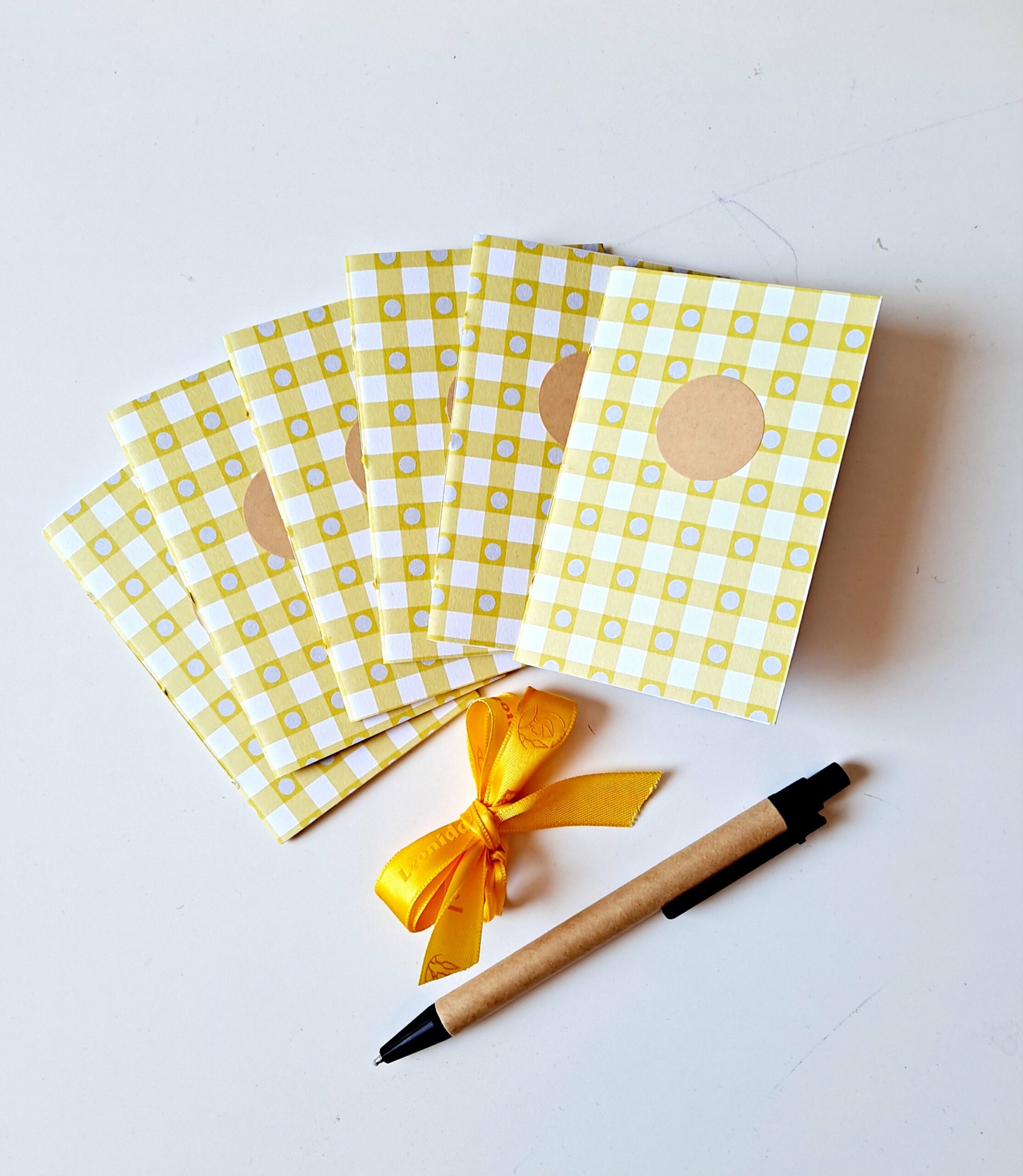Mes p’tits Carnets Cadeaux personnalisés à offrir à vos proches - Mes ...
